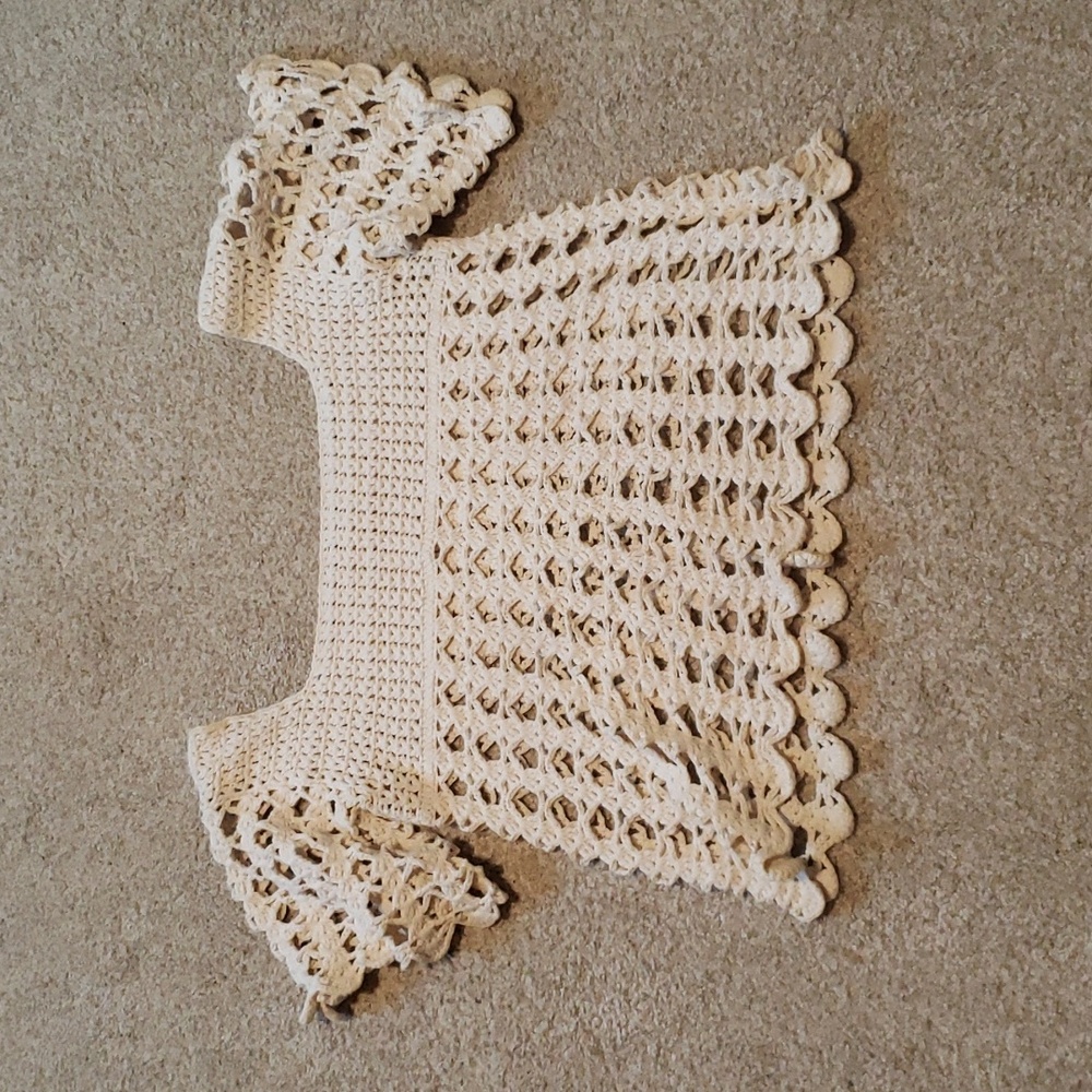 Vintage Baby-Doll Style Crochet Top. - Gem